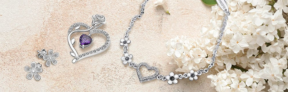 6 Ways to Style Your Jewelry in Spring - Eleganzia Jewelry